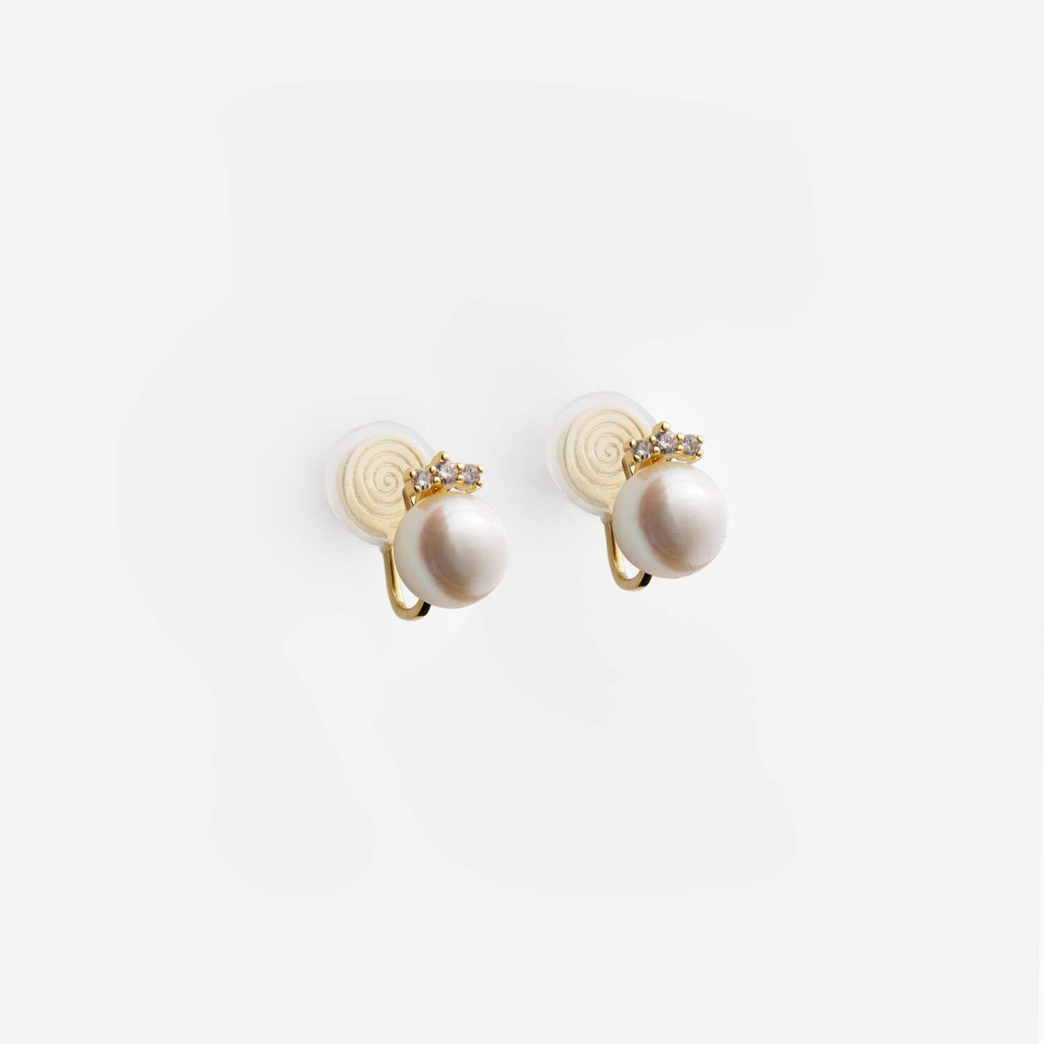 Pearl Crown Stud Clip-on earrings | EARA